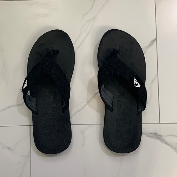 Quiksilver | Shoes | Mens Quicksilver Velvet Stitched Flip Flop | Poshmark